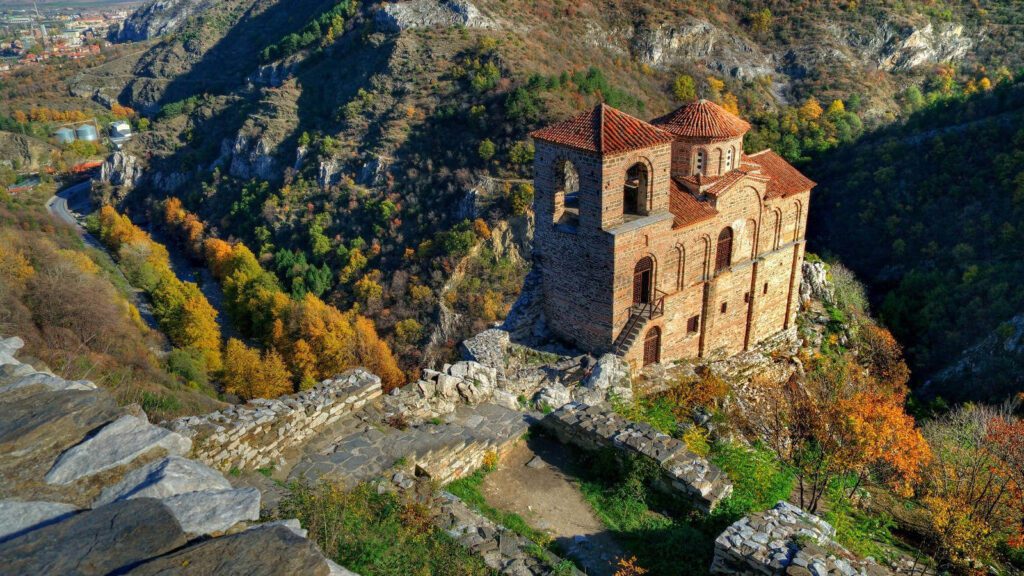 10 Most Amazing Fortresses in Bulgaria